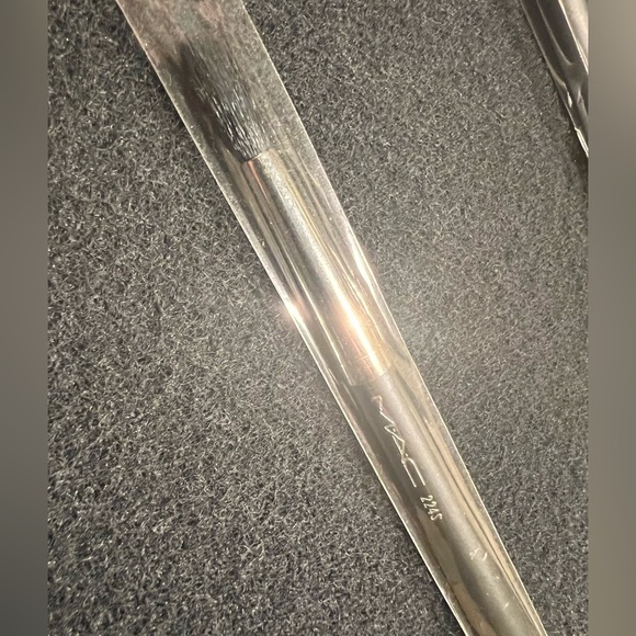 MAC Cosmetics | Makeup | Mac Makeup Brush 224s New | Poshmark